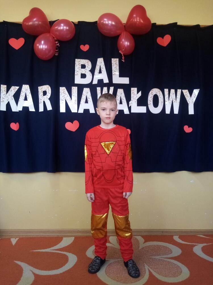 Bal karnawałowy - zdjęcia portretowe - Przedszkole Miejskie nr 1 Bajkowy Świat w Czarnkowie