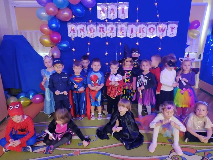 30.11.2022 Bal Andrzejkowy - Przedszkole Miejskie nr 1 Bajkowy Świat w Czarnkowie